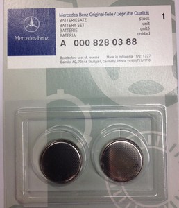 Genuine Mercedes-Benz Remote Key Fob Batteries (Battery Set of 2 ...