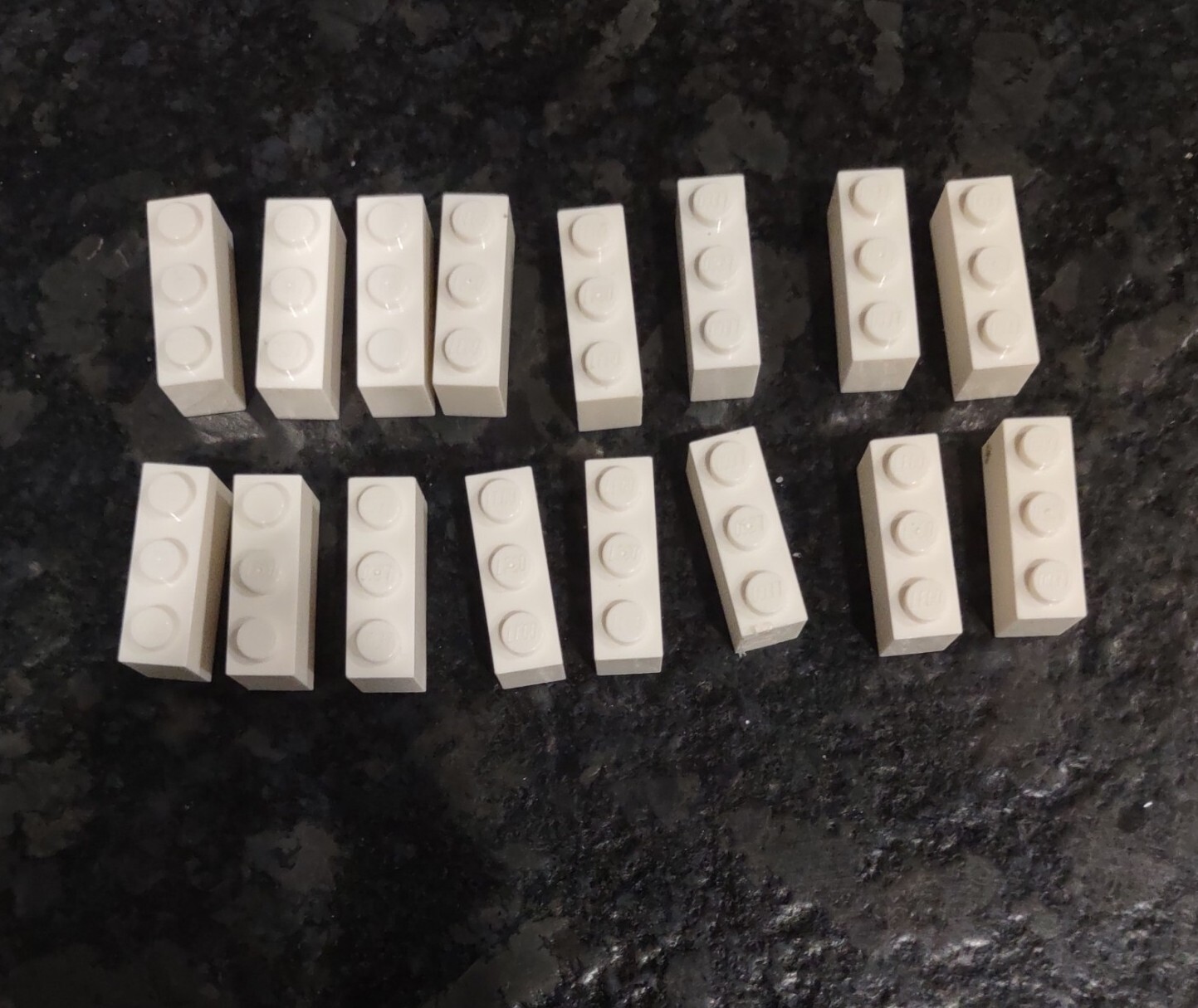 1 x 3 White Lego Rectangular Bricks Lot Of 16 pieces | eBay