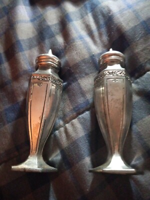 Vintage 502 Quaker Shaker Salt And Pepper | eBay