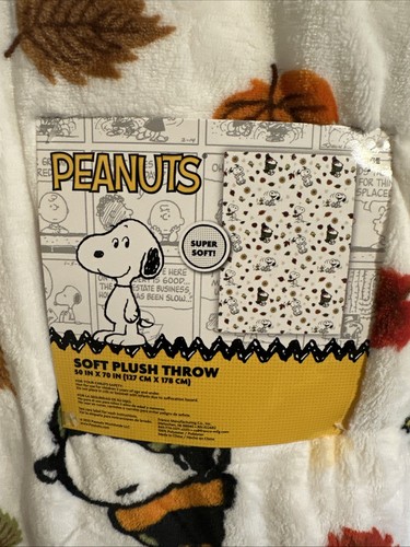 Peanuts Snoopy Charlie Brown Soft Throw Blanket 50x70 Autumn/Fall ...