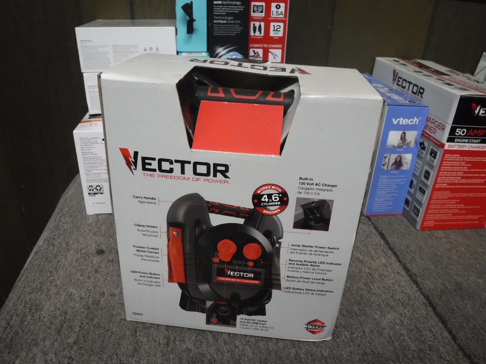 *NEW* Vector 700 Peak Amp Jump Starter Portable Power box, J312V | eBay