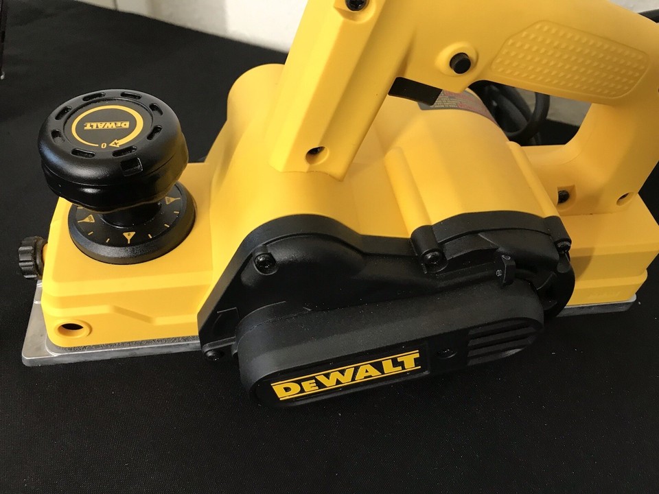 DeWalt 5.5 Amp Electric 3 1/4" Hand Planer Model# D26676 OPEN BOX | eBay
