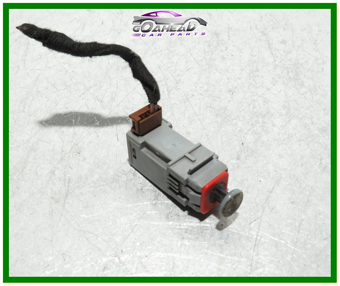 SAAB 93 9-3 BRAKE LIGHT PEDAL SWITCH (GREY) 55701396 MK2 03-07 | eBay