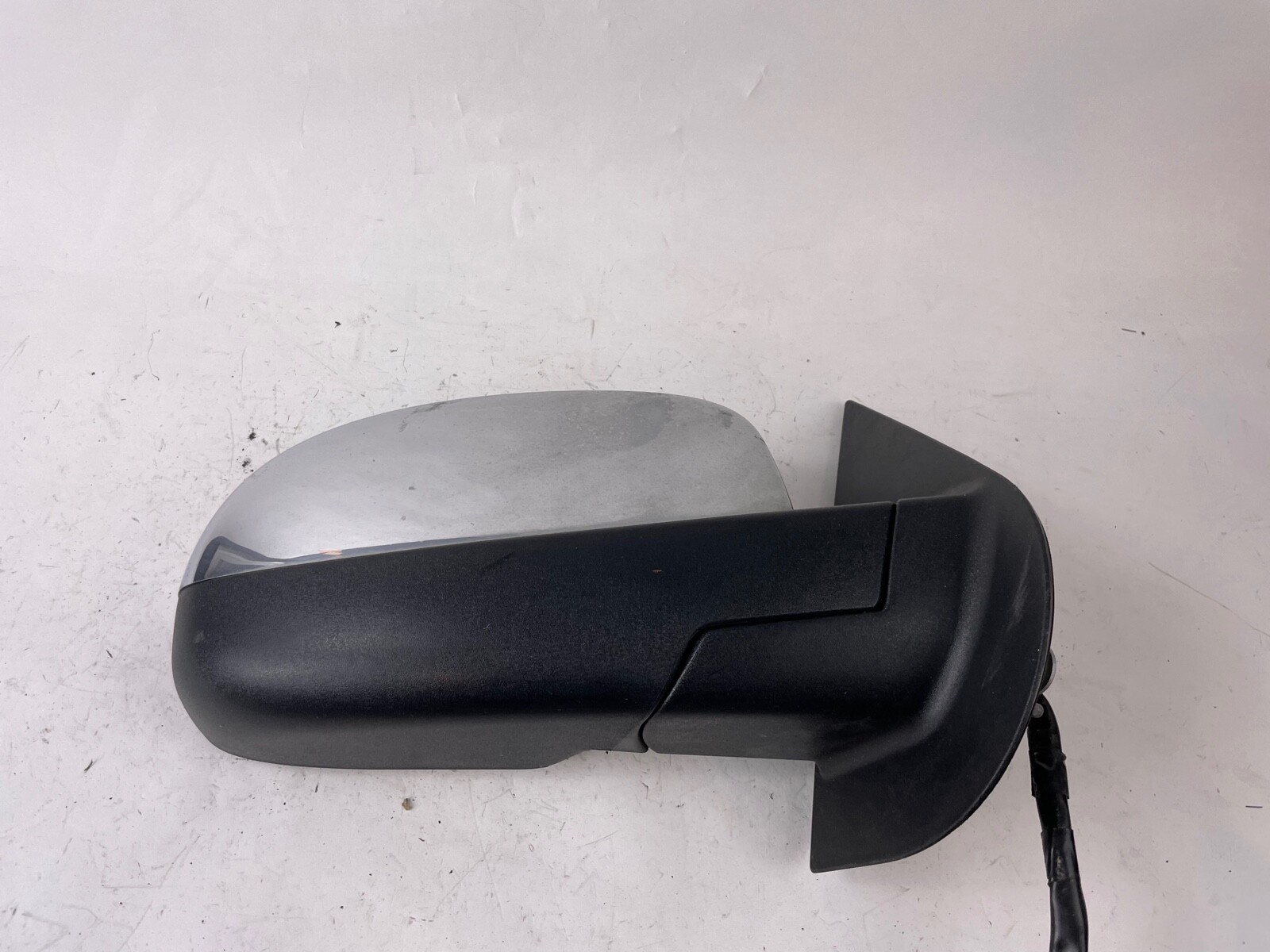 CHEVROLET Tahoe Silverado Suburban RIGHT PASSENGER RH Side Mirror OEM ...