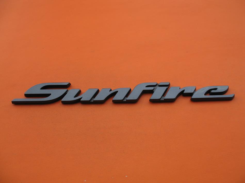 00 01 02 03 04 05 PONTIAC SUNFIRE SIDE DOOR EMBLEM LOGO BADGE SIGN ...