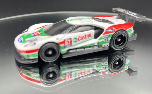 Diecast Ford GT Race Castrol White Ecoboost Hot Wheels HW Real Riders ...