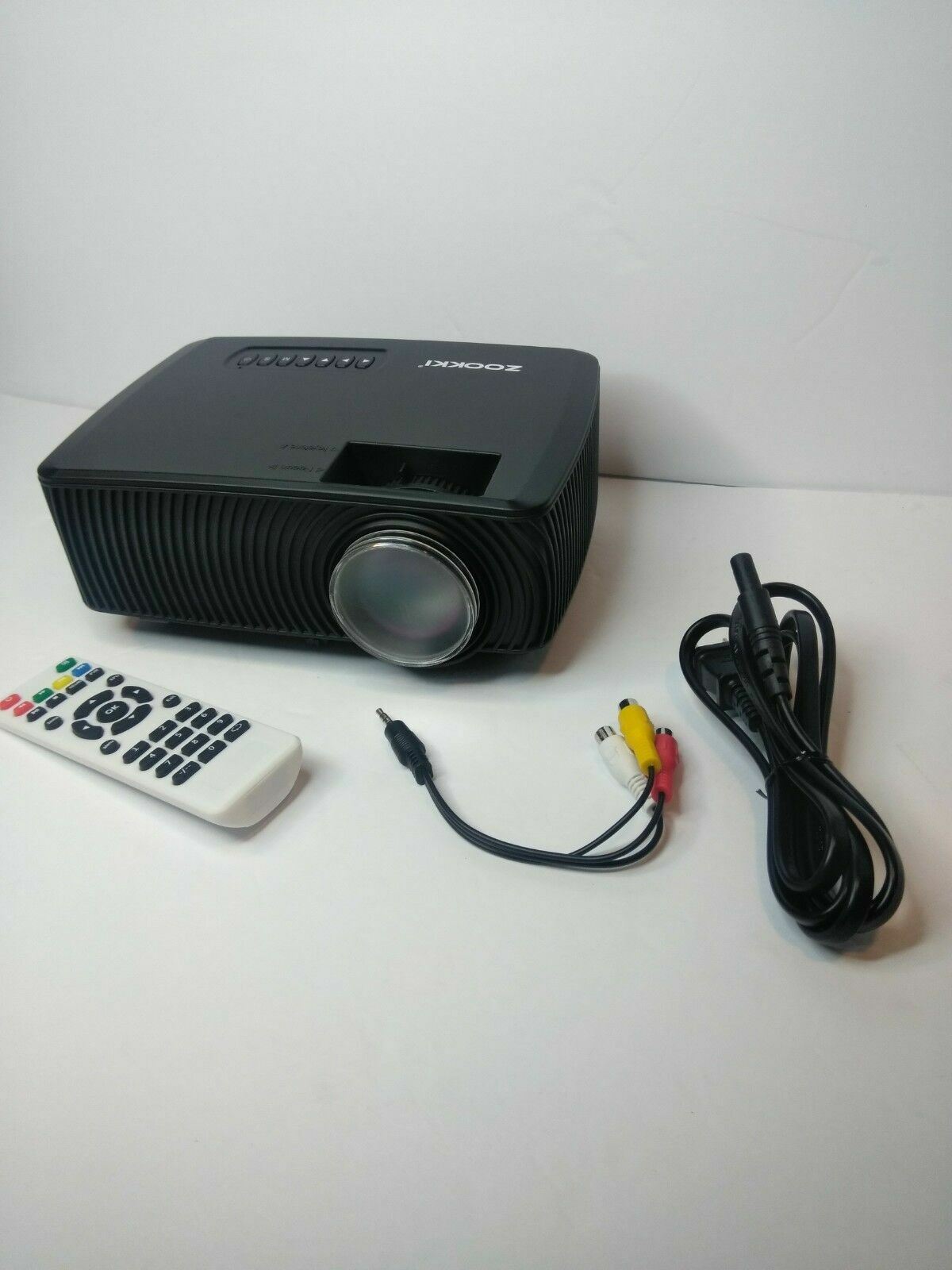 Portable Mini Video Projectors LED Home Theater Projectors, ZOOKKI ...