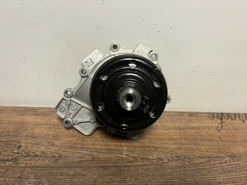 Mercedes-Benz W204 W212 Wasserpumpe 200 220 CDI OM651 A65120001 ...