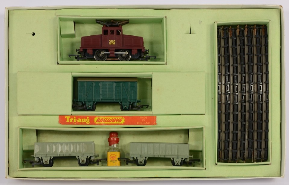 VERY RARE TRIANG OO RPD TRAIN SET STEEPLE CAB EXCELLENT RUNNER VIEWING ...