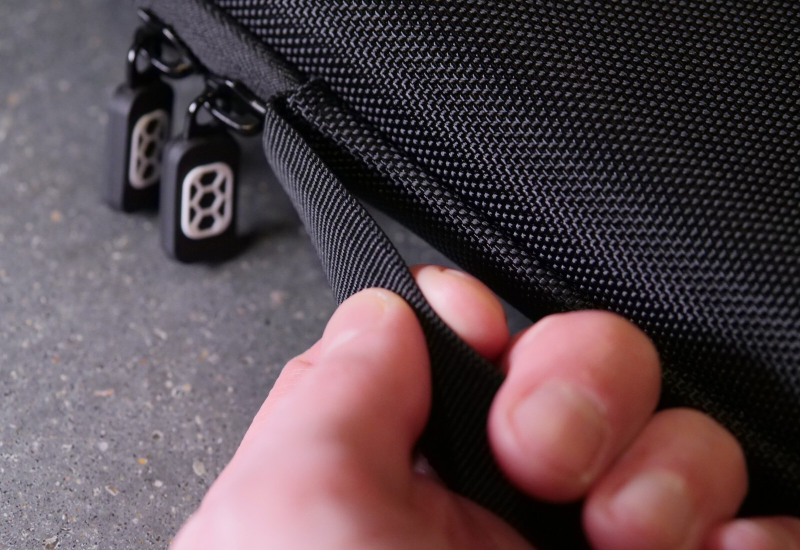 COMIC SHELL Premium Hardshell Travel Case Storage Box Graded CGC Raw ...