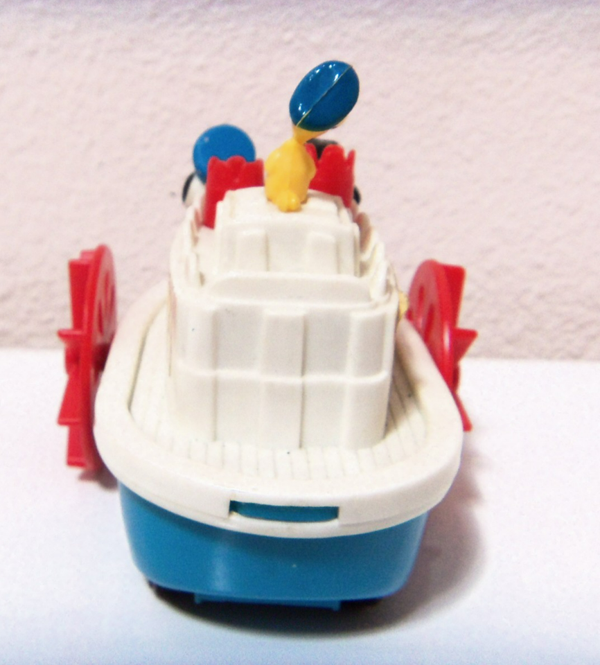 70's vintage Peanuts gang on a rolling riverboat w moving smokestack | eBay