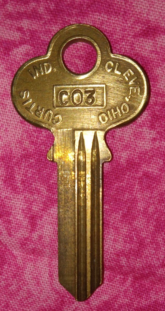 LOT OF 5 VINTAGE ASSORTED CURTIS KEY BLANKS | eBay