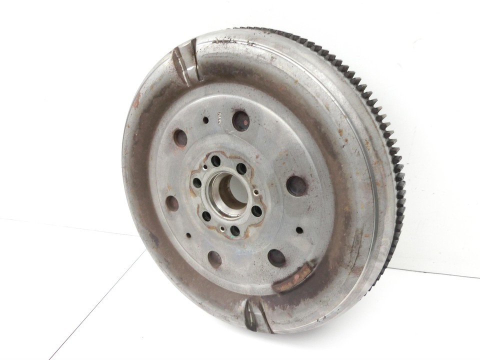 Volano due masse del volano 240MM per Audi A3 8P QU 10-12 2,0 77KW CFFB ...