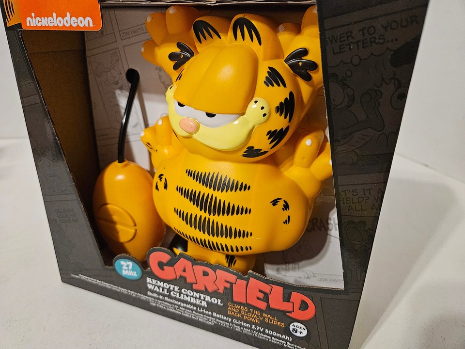 Garfield Remote Control Wall Climber 2024 Paws Inc. Built In Li-ion ...