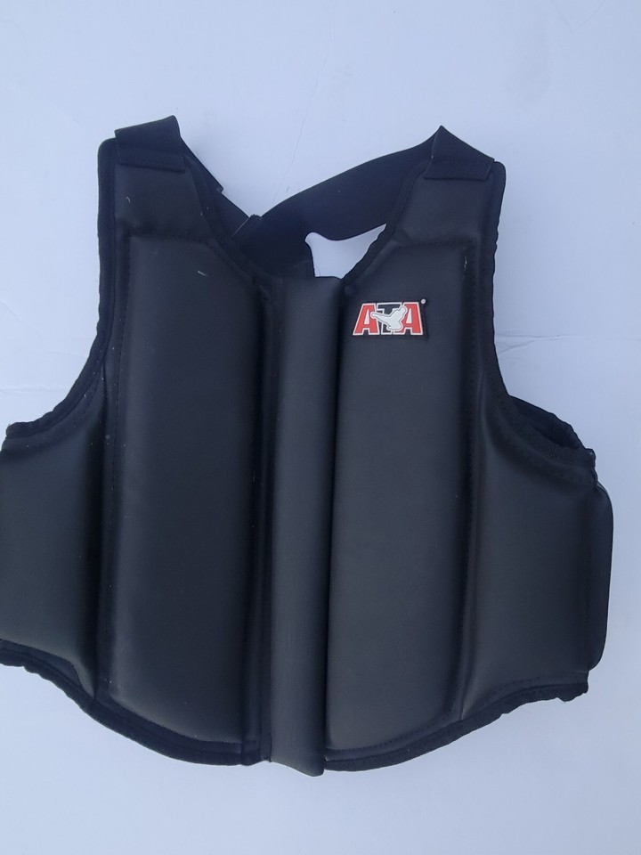 ATA Children’s L Padded Vest Taekwondo Martial Arts Black Sparring ...