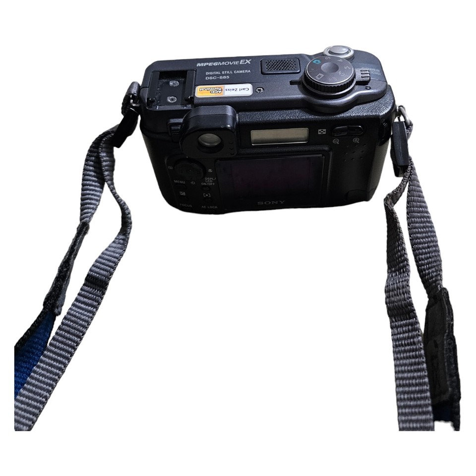 Sony Cybershot DSC-S85 4.1MP Digital Camera 3x Optical Zoom No Charger ...