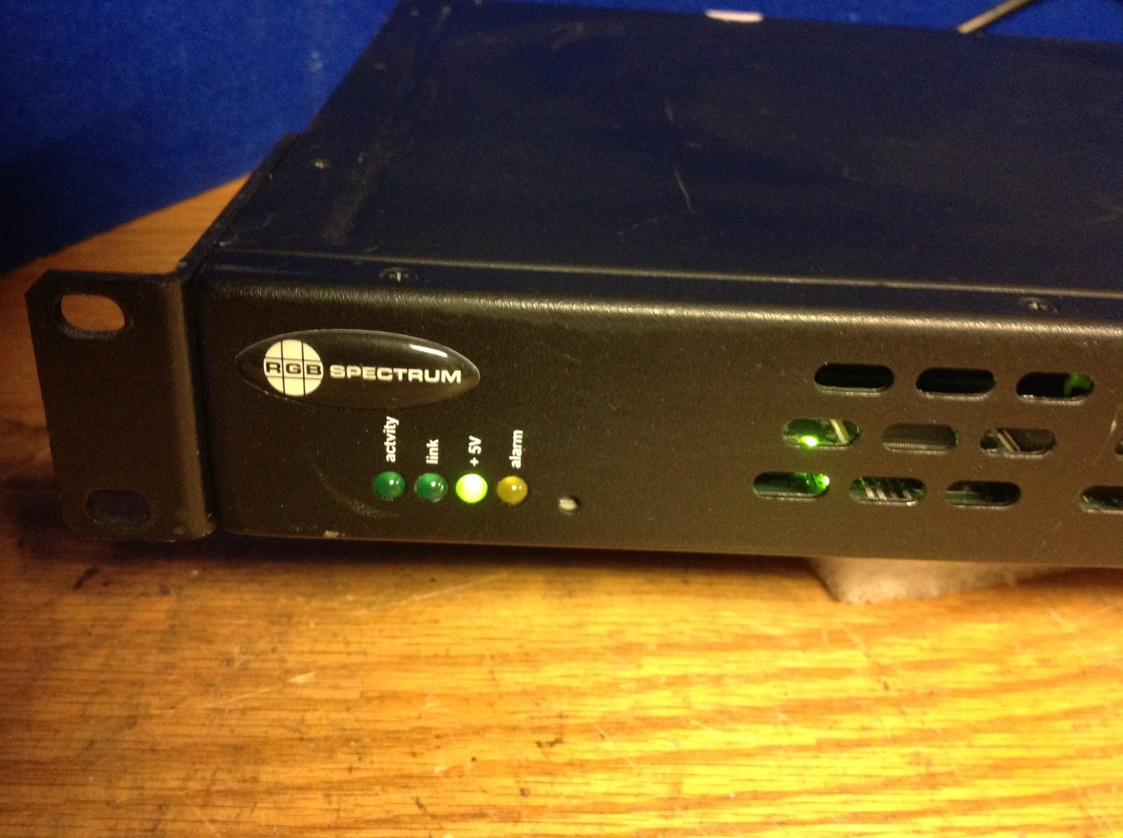 Rgb Spectrum Quadview 2+2 Rgb250 Dvi,hdtv Display Processor Splitter ...