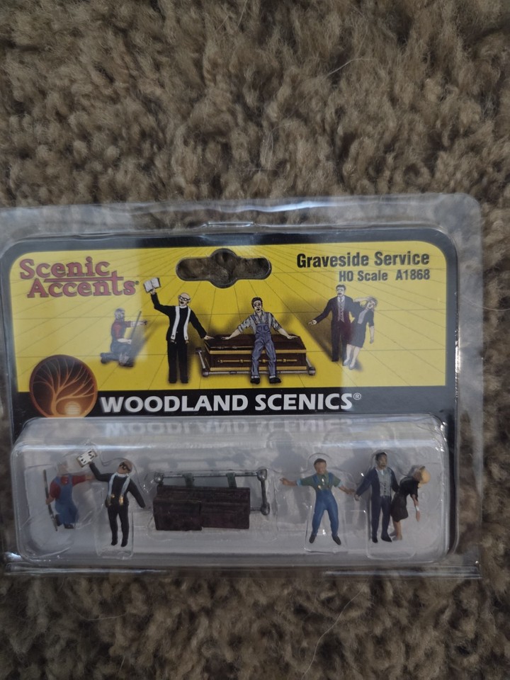 Woodland Scenics HO Scale Scenic Accents Figures/People Set Hobos | eBay