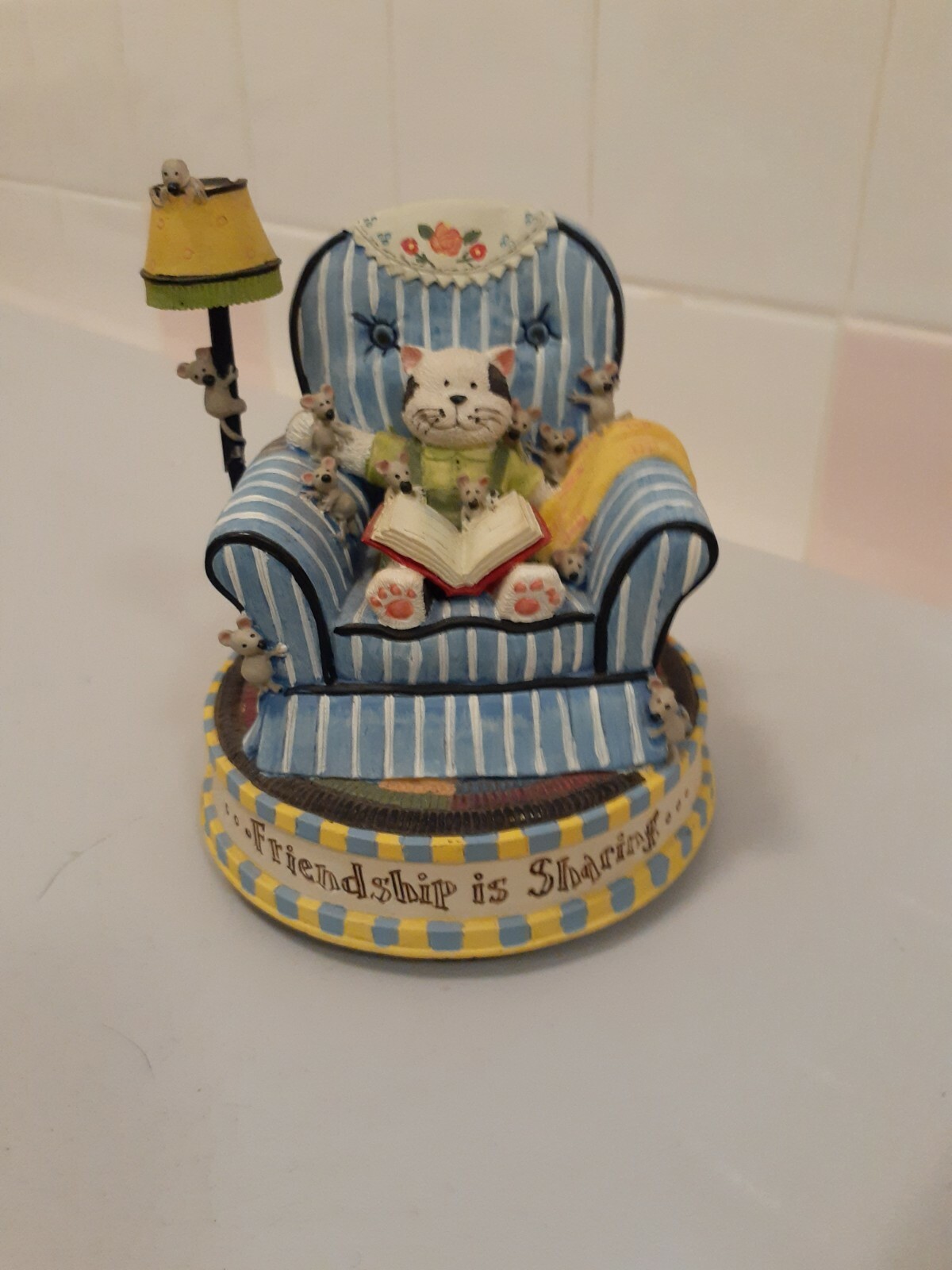 The San Francisco Music Box by Ruth Ninneman THAT'S WHAT FRIENDS ARE ...