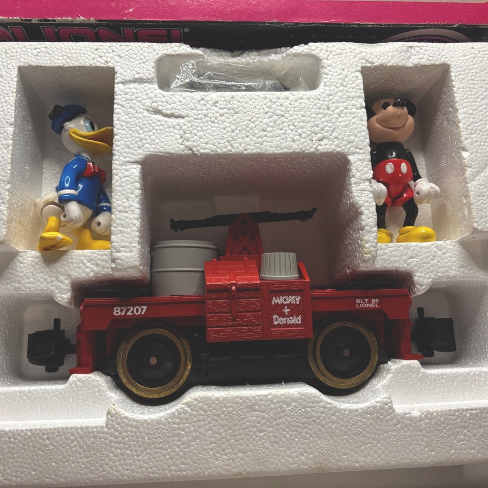 Disney Lionel Large Scale - Mickey & Donald Handcar 8-87207 - with ...