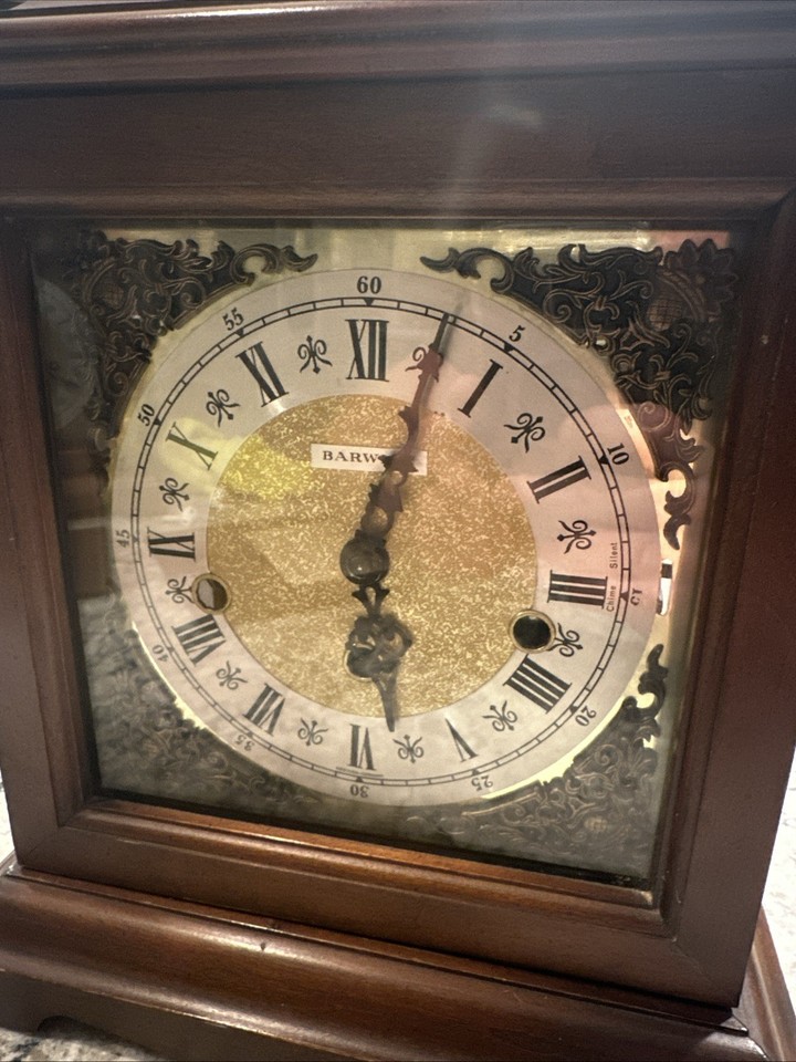 Howard Miller Barwick Mantle Clock Zealand Michigan West Germany 2 ...