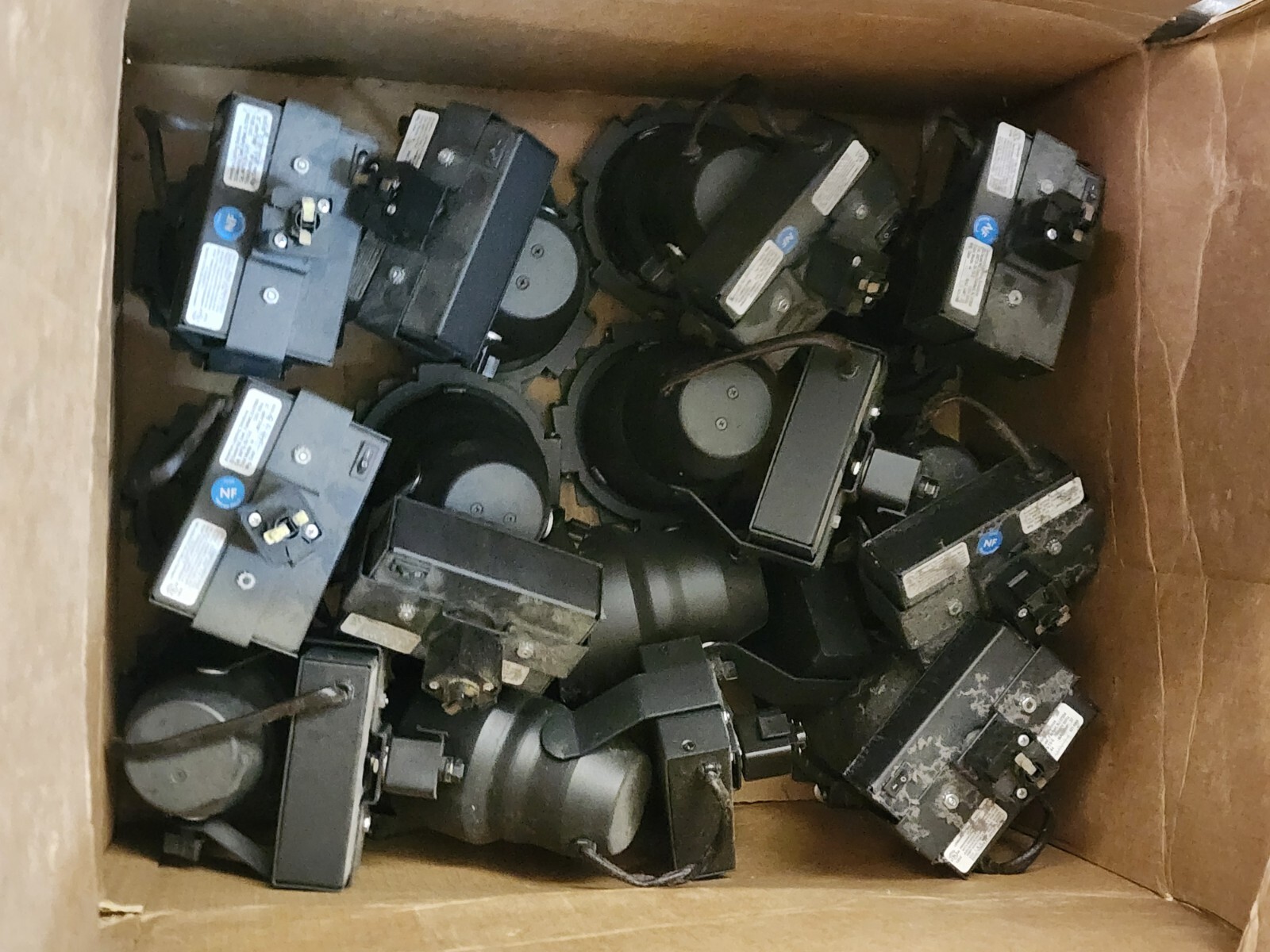 49+ PC Lot Vintage Stage Lights and Equipment, BARCO, American DJ, LEE ...