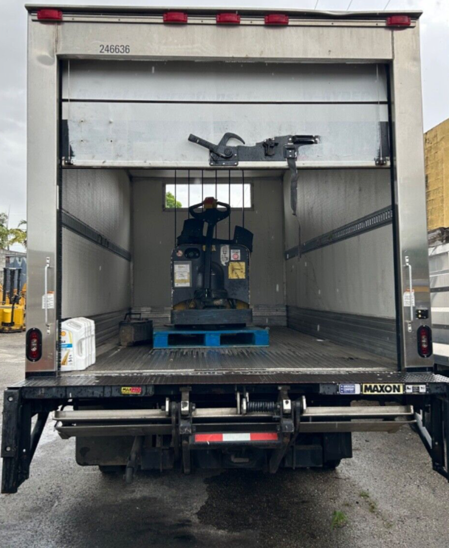 Used 2019 Morgan reefer/refrigerated Truck Body Box with Aluminum Lift ...