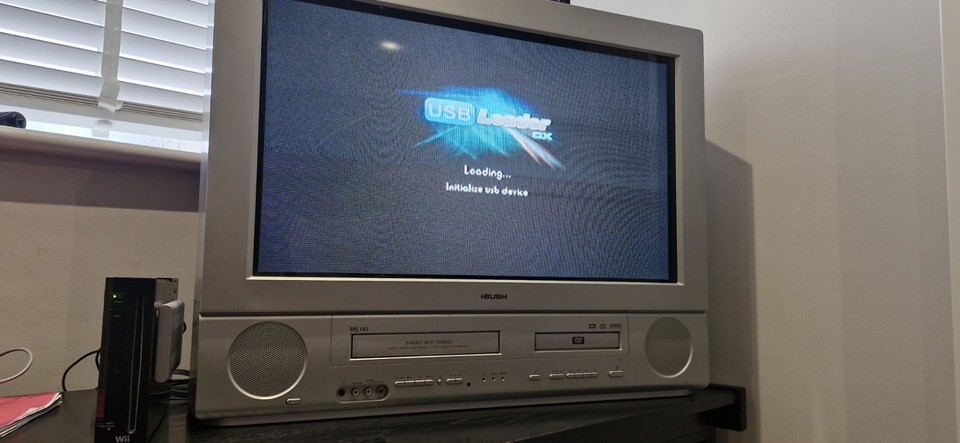 Bush CRT TV VCR/DVD Combo – VHS CD DVD – Retro Gaming vintage Rare ...