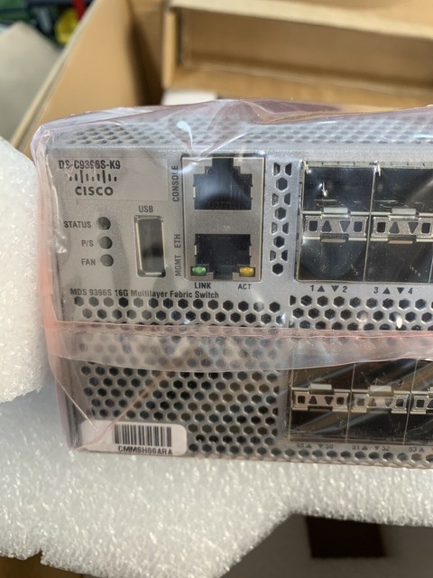 Cisco MDS 9396S 48-Port 16G Multilayer Fabric Switch (DS-C9396S-48EK9 ...