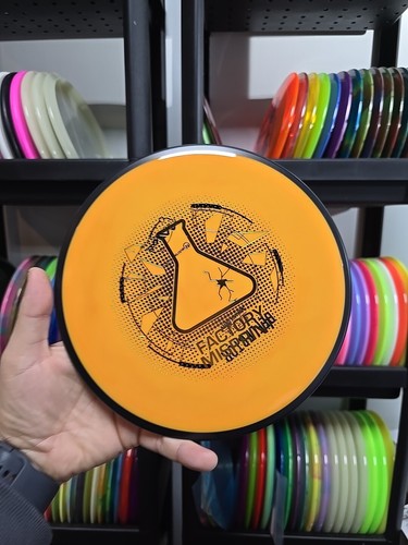 MVP Lab 2nd L2 Neutron Deflector 176g X-out Disc Golf Midrange Second ...