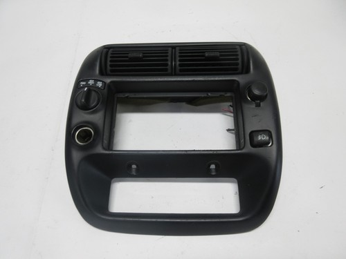 95-04 FORD RANGER RADIO DASH BEZEL 4x4 4WD FOG LIGHT BLACK OEM | eBay