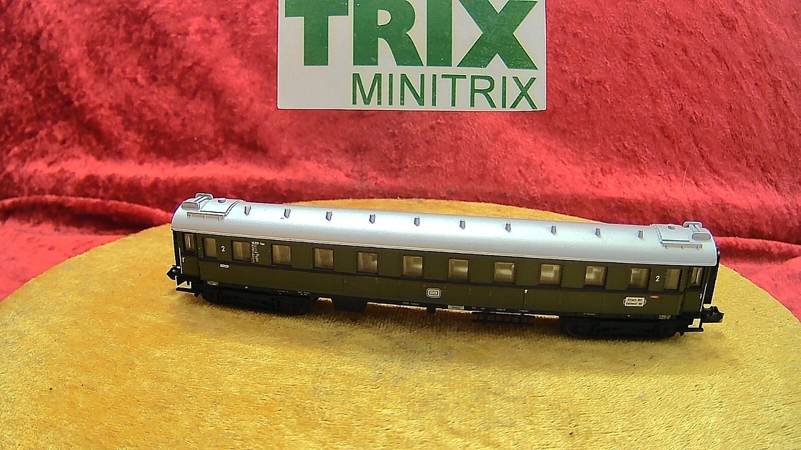 Minitrix 3151 Eilzugwagen Hechtwagen 2. Kl. DB grün Ep. III Spur N 💥 ...