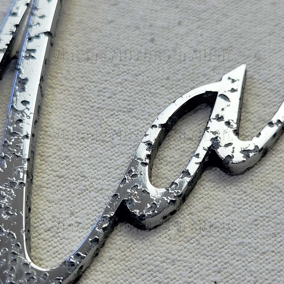 1950-1952 Ford Sedan "Mainline" Script Emblem Badge BA-16098-A (9498 ...