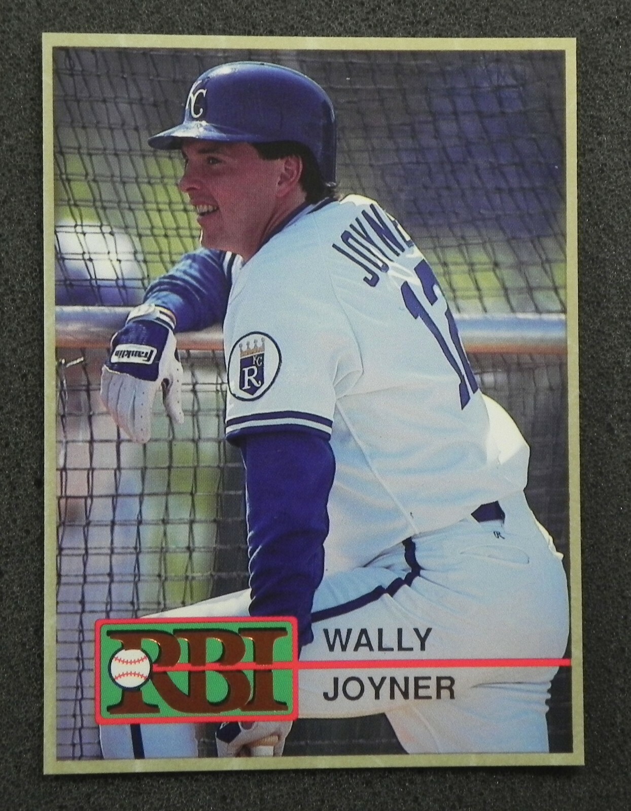WALLY JOYNER (1) Rare LARGE 1992 Gold RBI Card #45 in Top Loader | eBay