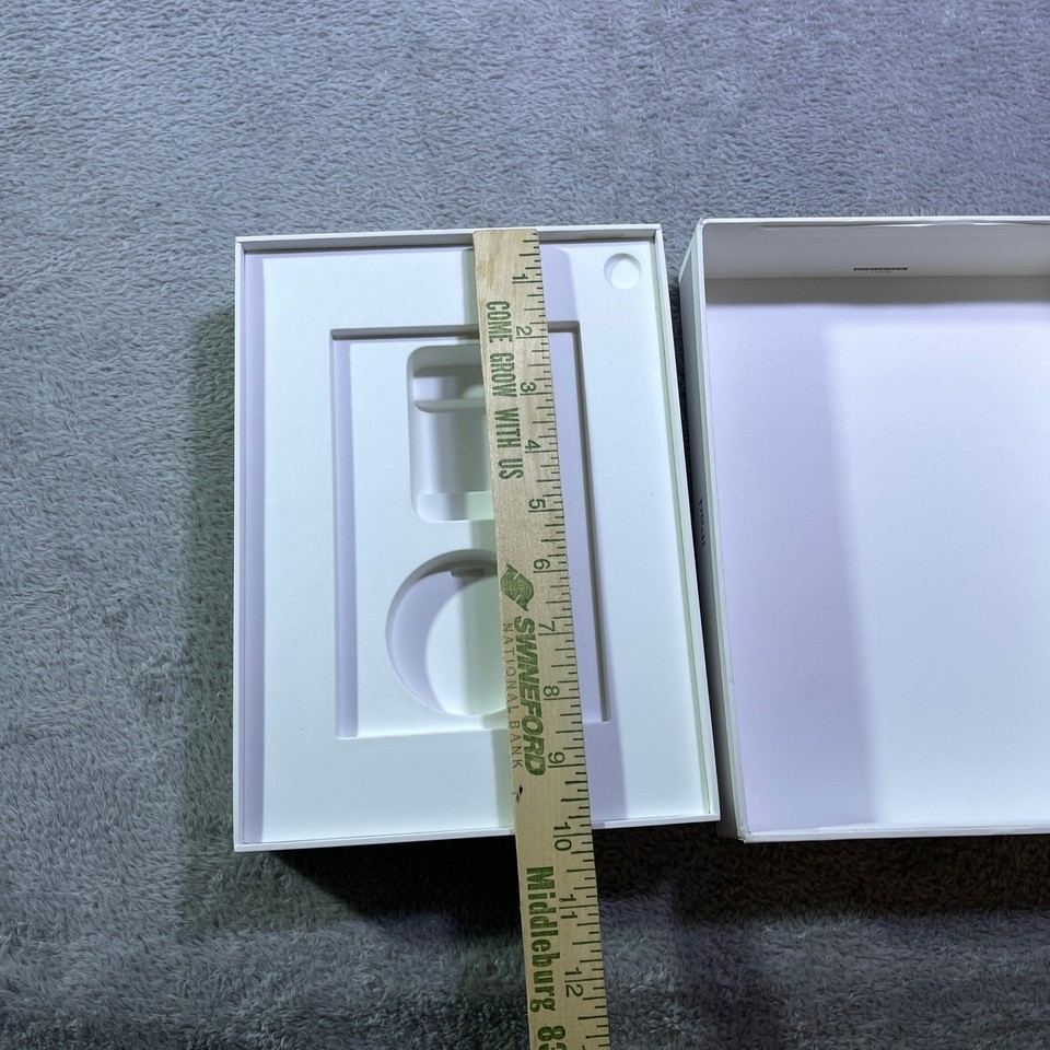 Apple iPad 10th Generation BOX ONLY !!!! | eBay
