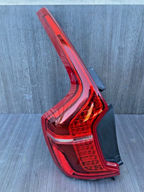 2016 2017 2018 2019 VOLVO XC90 XC 90 LEFT LH LED TAIL LIGHT TAIL LAMP ...