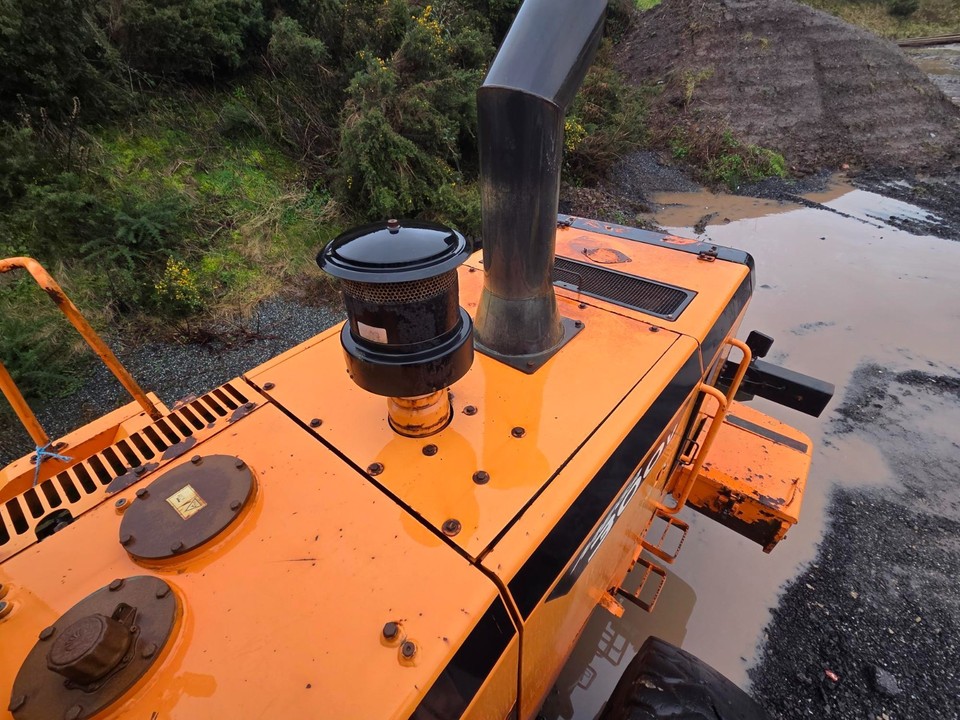 Daewoo 300 Mega V loading shovel, | eBay UK