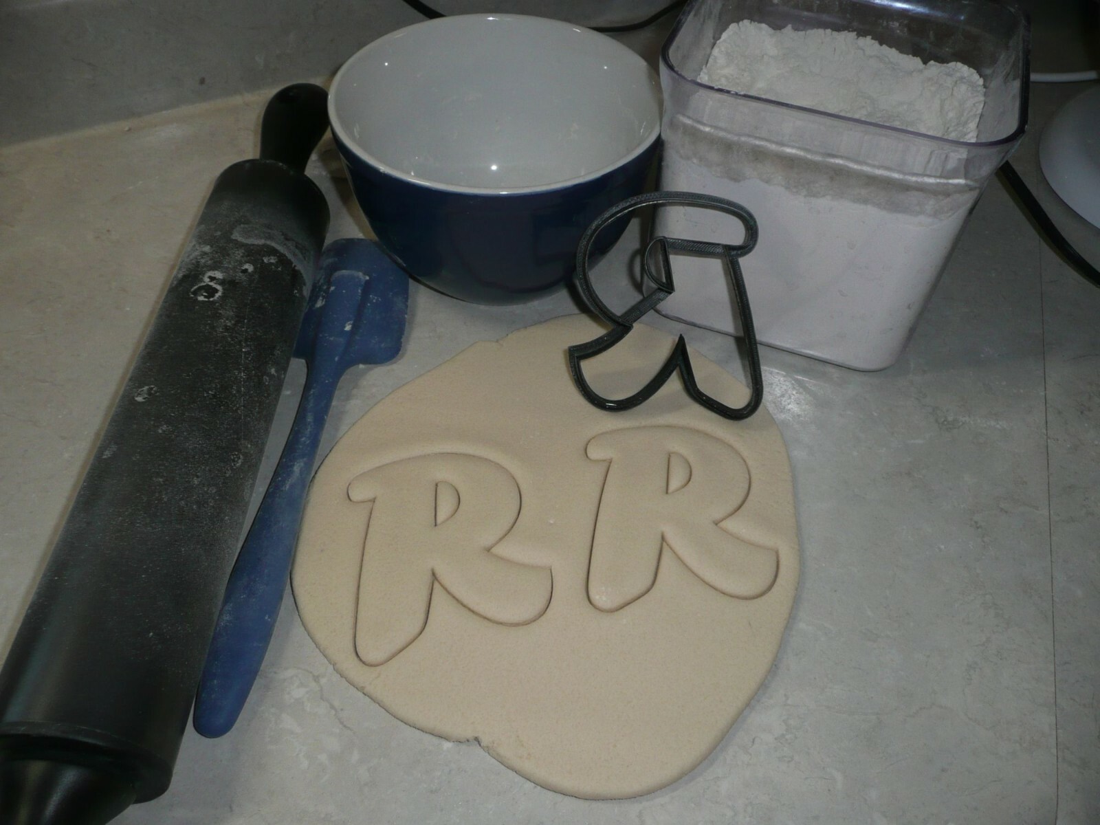 LETTER R UPPERCASE FANCY STYLIZED FONT ALPHABET SPECIAL COOKIE CUTTER ...