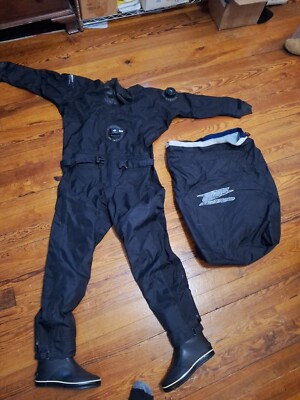 Mobby's XS DRYSUIT WITH MOBBY'S DRY BAG | eBay