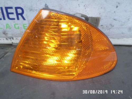 Optique avant secondaire gauche (feux)(clignotant) BMW SERIE 3 E46 ...