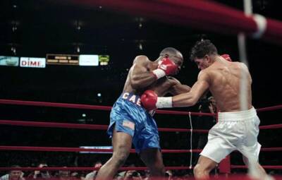 Arturo Gatti Throws A Punch V Tracy Harris Patterson 8 Old Boxing Photo ...