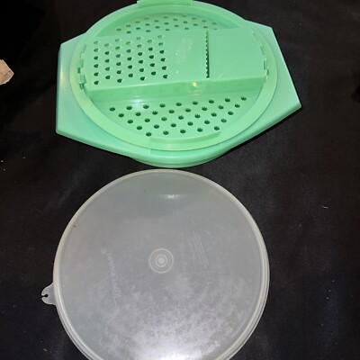 VINTAGE TUPPERWARE GRATER SLICER BOWL NO. 786-5 Jadeite Green with lid ...