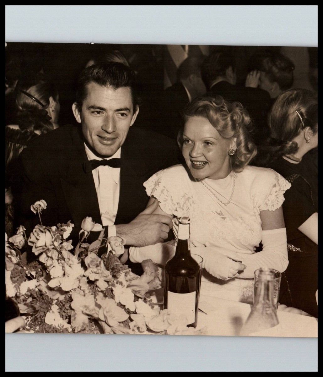Gregory Peck And Wife