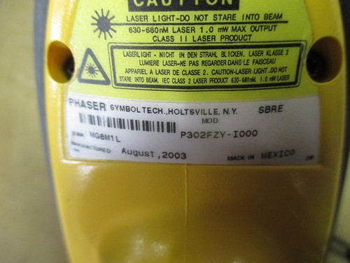 LECTEUR DE CODES-BARRES 1D portable flou Symbol P302fzy-i000 - câble ...