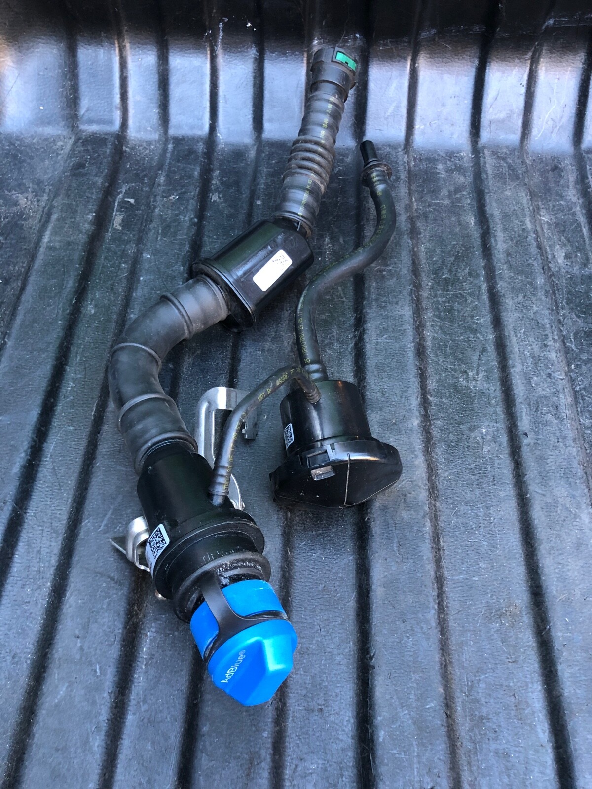 MERCEDES E CLASS W213 ADBLUE TANK FILLER TUBE PIPE A2134705201 | eBay