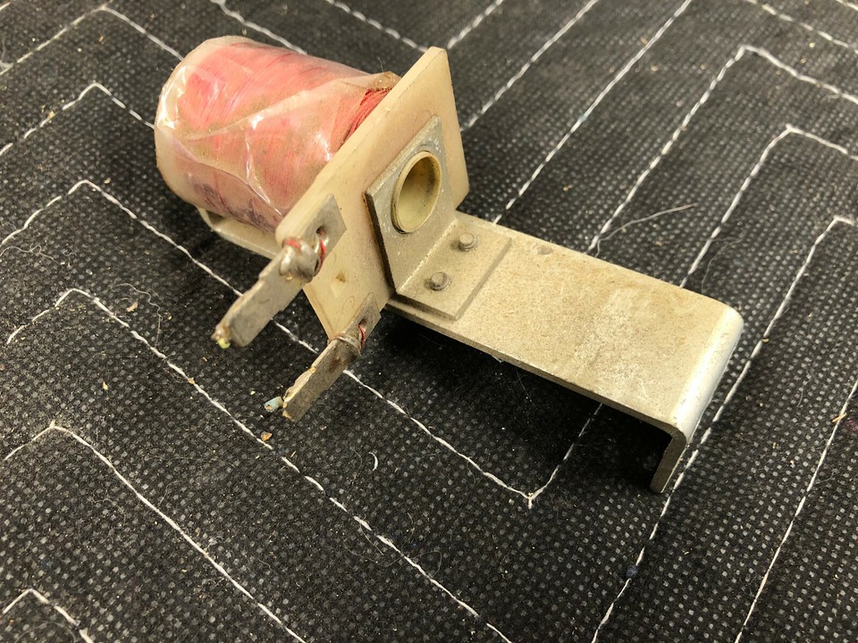 Atari Airborne Avenger Pinball Machine Playfield Kicker Hardware ...