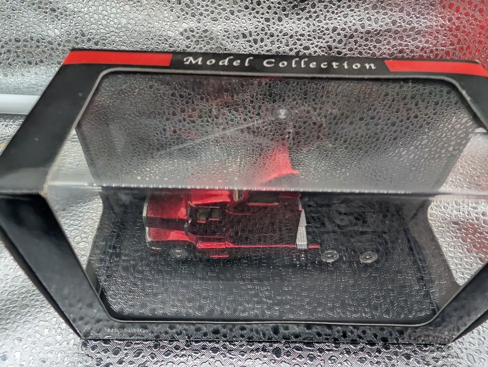 Malibu International 1:87 HO Scale Die-Cast Red Chrome Kenworth T600 ...