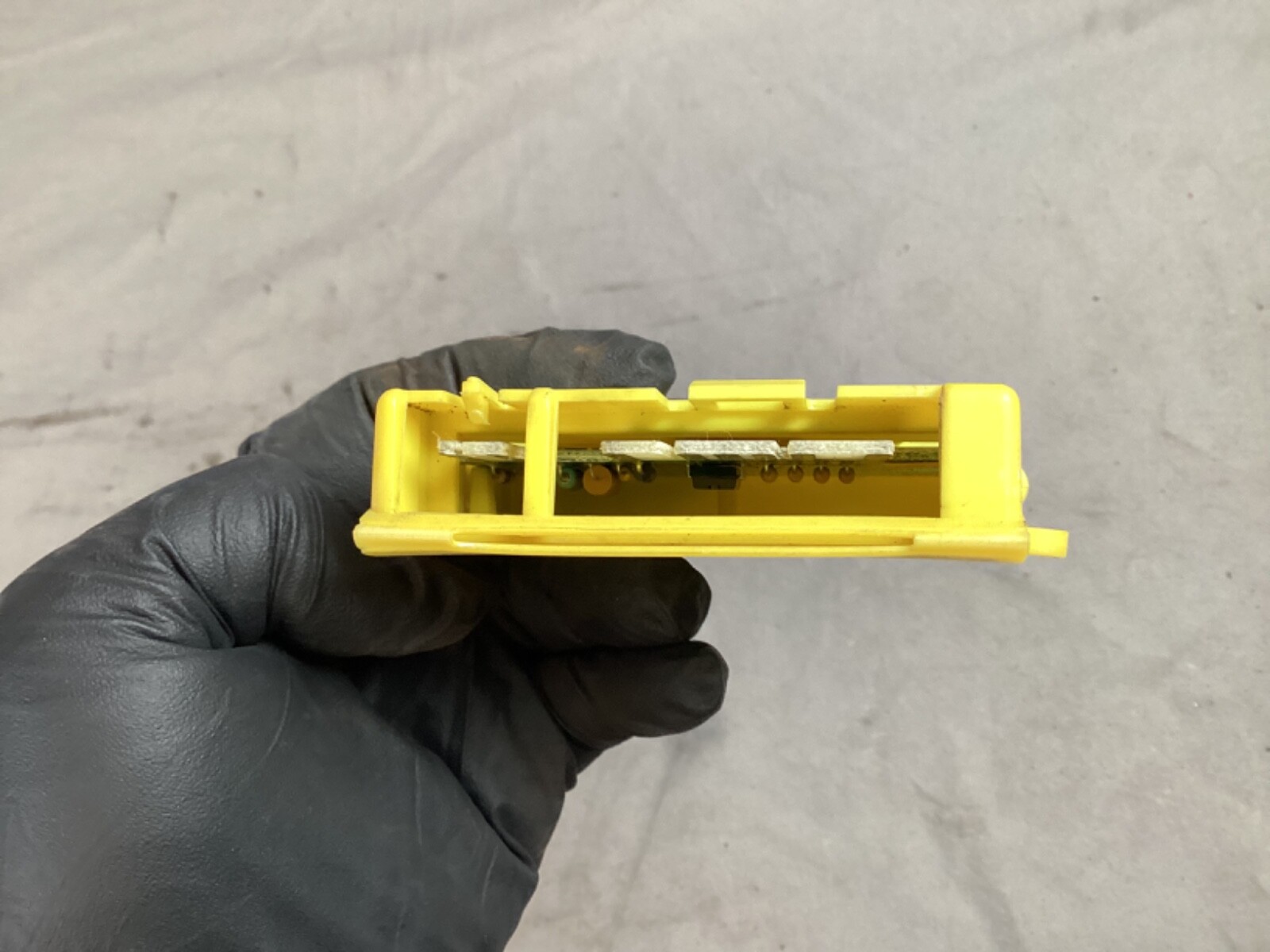 GM Speed Sensor Buffer 25071437 82-92 Pontiac Firebird Chevrolet Camaro ...