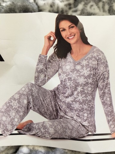 Nautica New Women's Size XXL 2 Piece Silky Stretch Fleece V-Neck Long ...