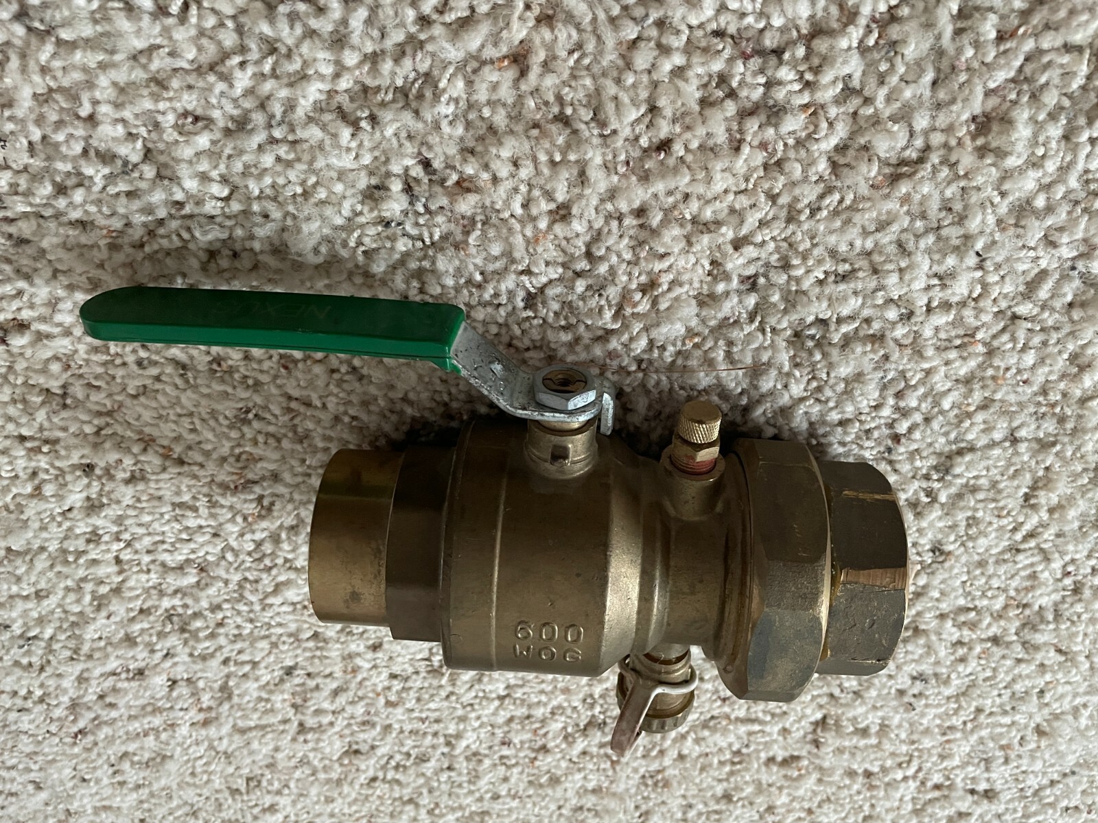 Nexus 1604 600 WOG 2" Ball Valve with solder & union connections, drain ...